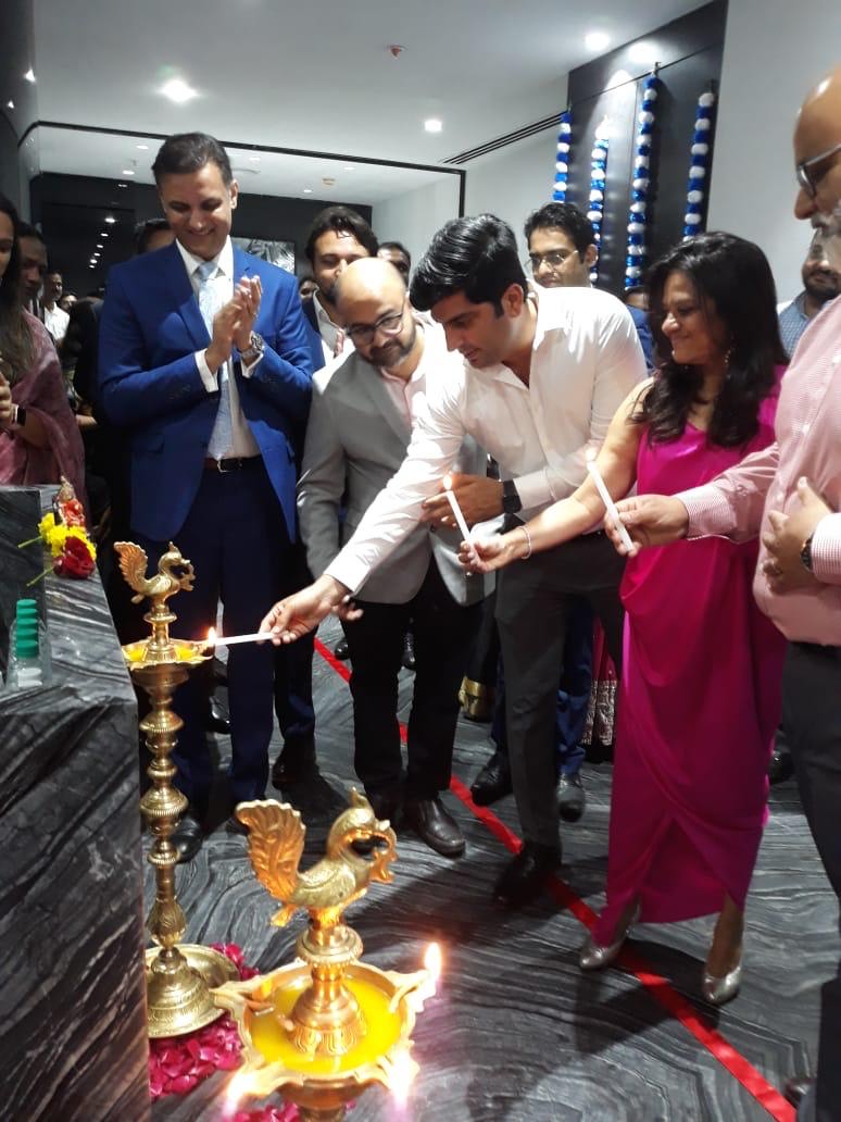 SGL opens State of the Art Diamond Certification Experience Centre at ...