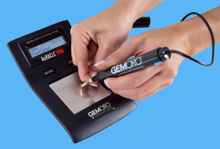 Gemoro Introduces AuRACLE Pro - Heera Zhaveraat