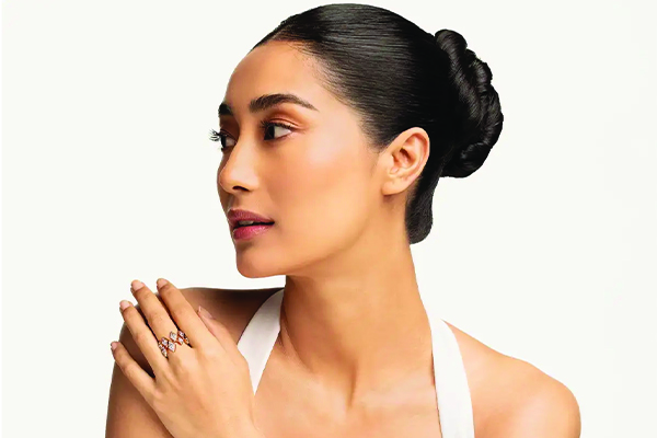 Explore Aneka for Limitless Collection - Heera Zhaveraat
